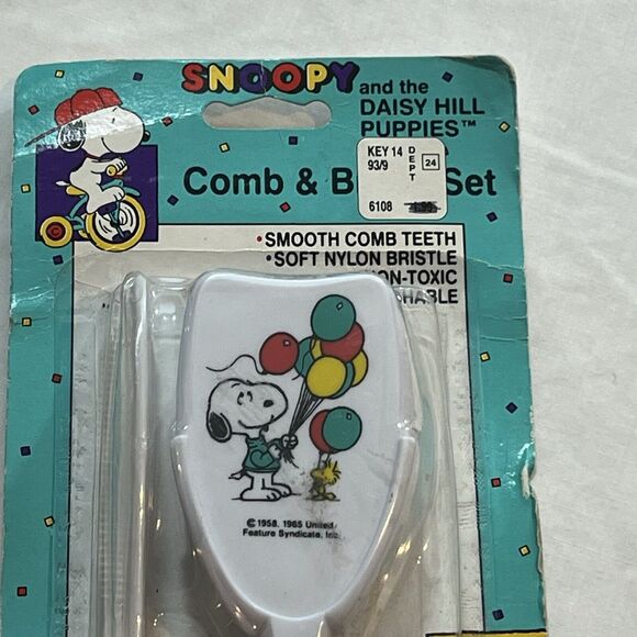 danara | Bath, Skin & Hair | Vintage Danara Peanuts Snoopy Daisy Hill ...
